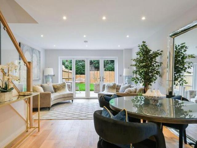 House 2 Bedroom For Sale Surrey Great London 565000 ES98262702