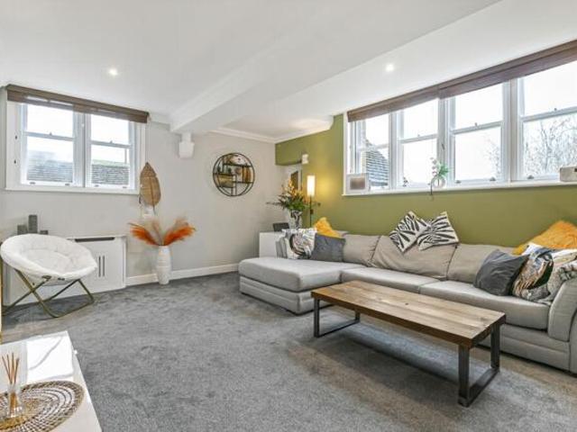 House 2 Bedroom For Sale Surrey Surrey 450000 ES99641896