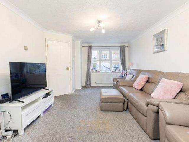 House 2 Bedroom For Sale Surrey West Sussex 340000 ELS100685085