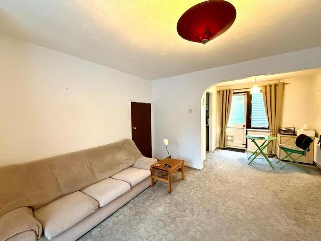 House 2 Bedroom For Sale Swindon Wiltshire 200000 ELS98477091