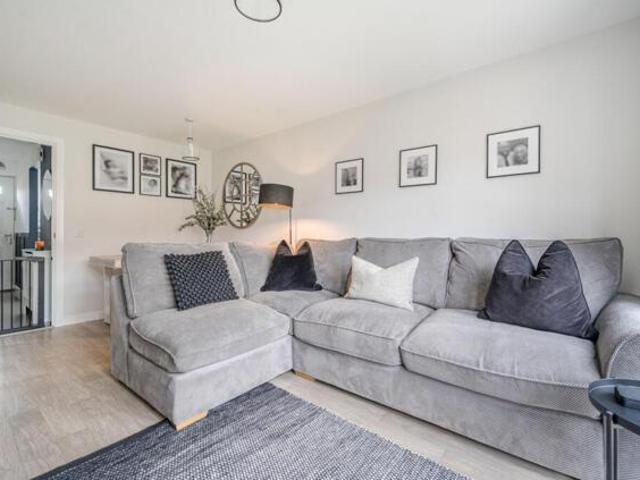 House 2 Bedroom For Sale Swindon Swindon 250000 ES100263175