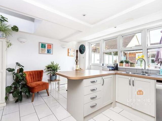 House 2 Bedroom For Sale Poole Poole 450000 ELS100024009