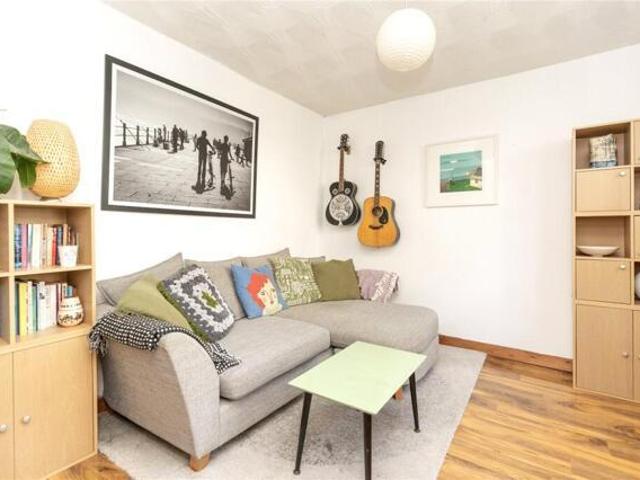 House 2 Bedroom For Sale Penzance Cornwall 185000 ES98477469