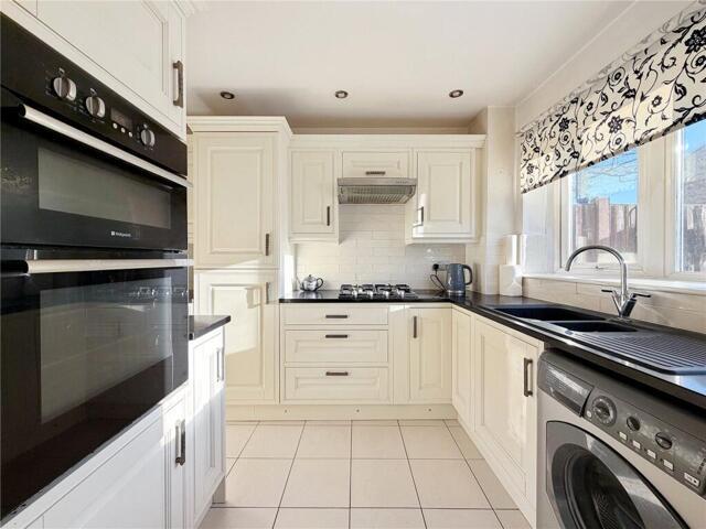 House 2 Bedroom For Sale Rainham Medway 250000 ELS100614761