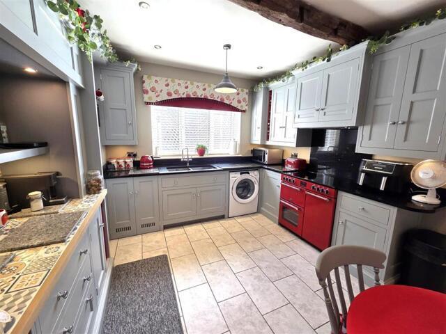 House 2 Bedroom For Sale Rampton Rampton 220000 ELS99029351