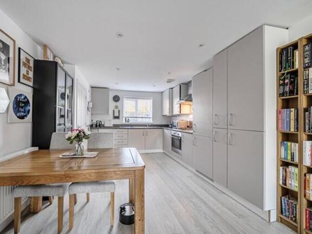 House 2 Bedroom For Sale Reading West Berkshire 131250 ES100733411