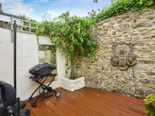 House 2 Bedroom For Sale Ryde Isle Of Wight 180000 ES98864517
