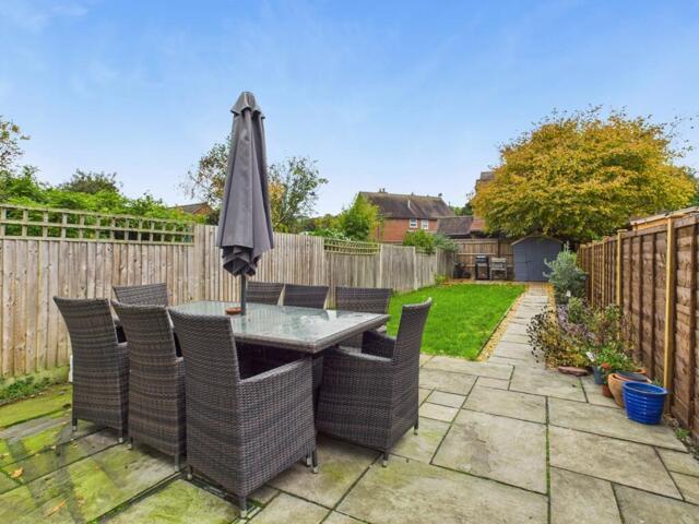 House 2 Bedroom For Sale Wooburn Green Buckinghamshire 450000 ES99808631