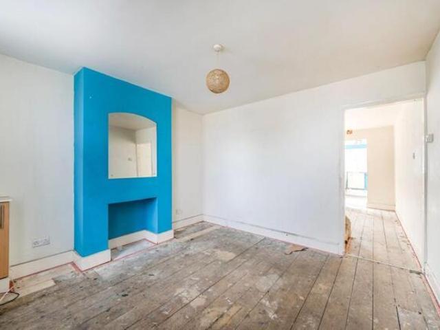 House 2 Bedroom For Sale Watford Hertfordshire 320000 ELS99237076