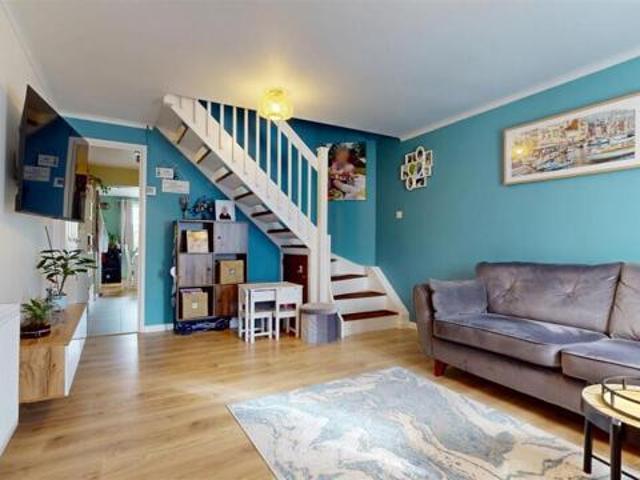 House 2 Bedroom For Sale Walnut Tree Buckinghamshire 289995 ELS100733730