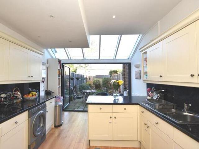 House 2 Bedroom For Sale Weybridge Surrey 540000 ELS99130391
