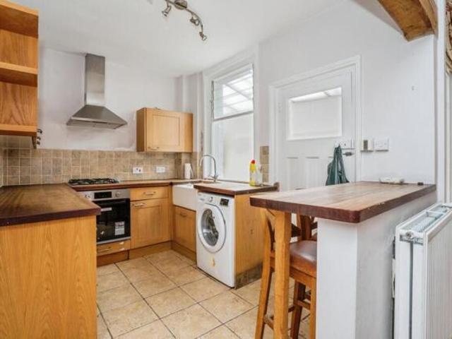 House 2 Bedroom For Sale West Sussex West Sussex 300000 ES99895302