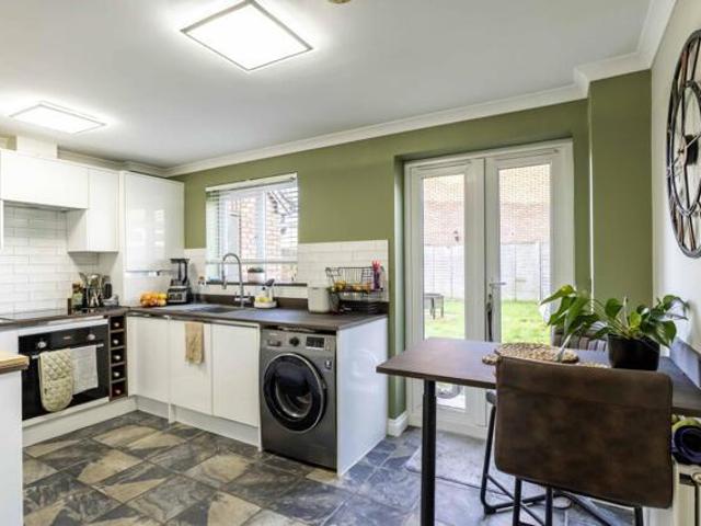 House 2 Bedroom For Sale Weston Super Mare Somerset 270000 ES100058270