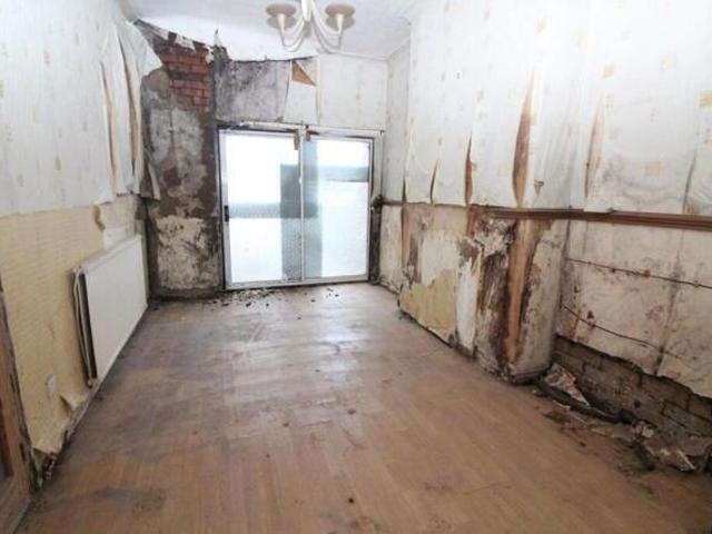 House 2 Bedroom For Sale Wigan Greater Manchester 100000 ES100096719