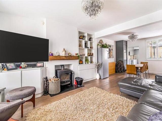 House 2 Bedroom For Sale Windsor Berkshire 435000 ES101119200