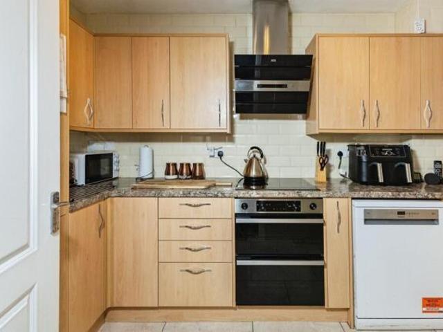 House 2 Bedroom For Sale Winnersh Berkshire 375000 ES99029278