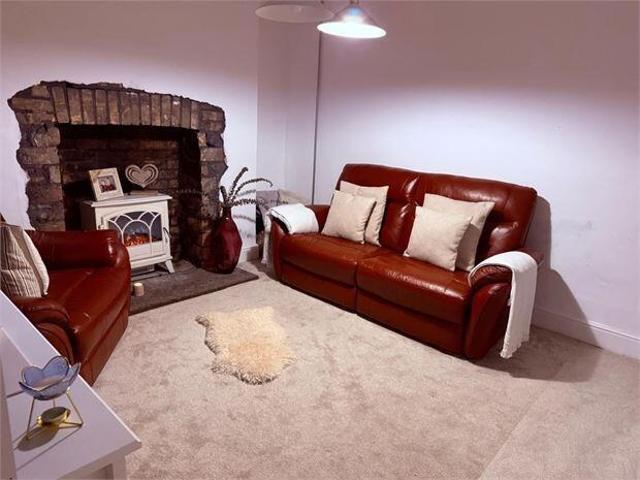 House 2 Bedroom For Sale Wye Kent 135000 ES100685398