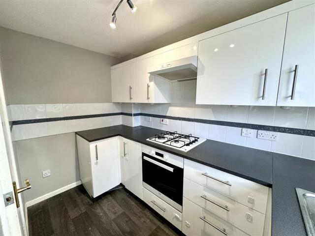 House 2 Bedroom For Sale Wye Kent 215000 ES98278338