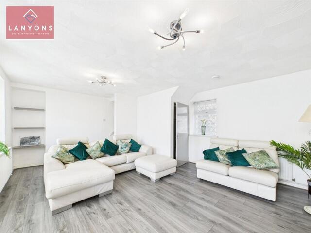 House 2 Bedroom For Sale Wye Rhondda Cynon Taff 168995 ES101025556