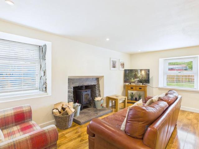 House 2 Bedroom For Sale Tomintoul Tomintoul 150000 ES103487406