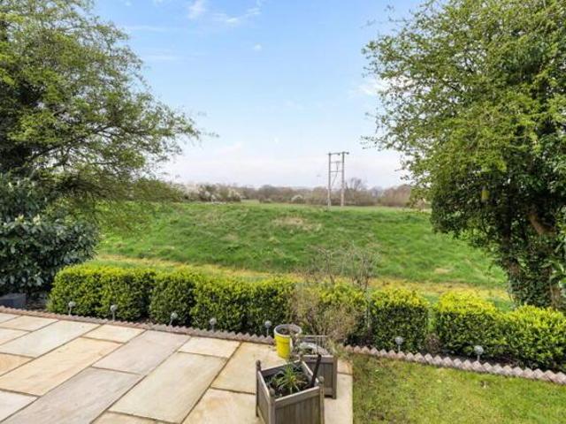 House 2 Bedroom For Sale Upton Upon Severn Worcestershire 325000 ELS100786401