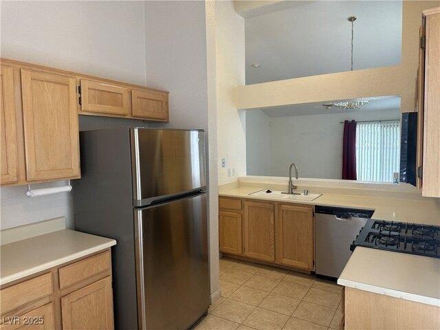 house 2 bedroom, Henderson NV 89074 DS88989544