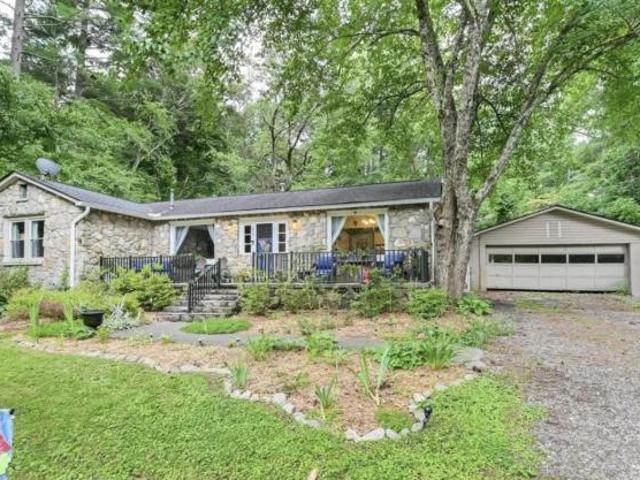 house 2 bedroom, Hendersonville NC 28739 DS88646572