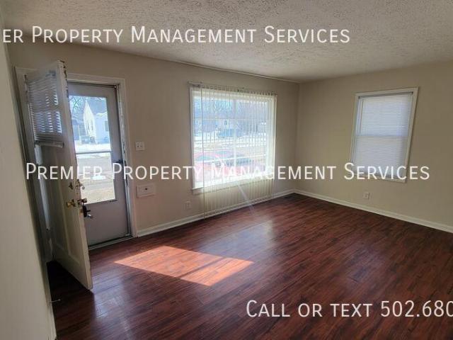 house 2 bedroom, Louisville KY 40215 DS87928353