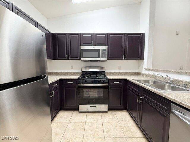 house 2 bedroom, Las Vegas NV 89178 DLS89295123
