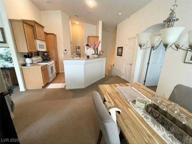 house 2 bedroom, Las Vegas NV 89183 DLS88680137