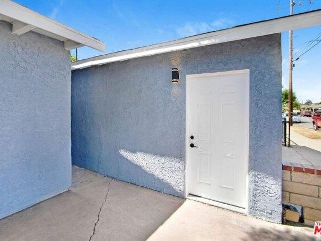 house 2 bedroom, San Fernando CA 91340 DS89544249