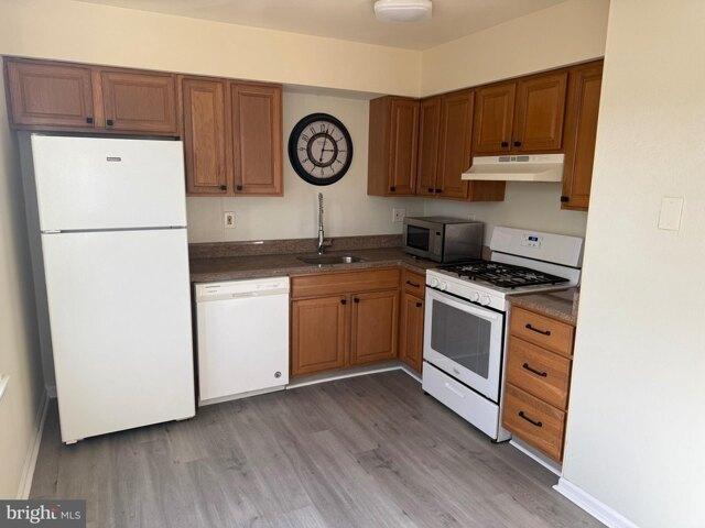 house 2 bedroom, Sicklerville NJ 08081 DLS89043706