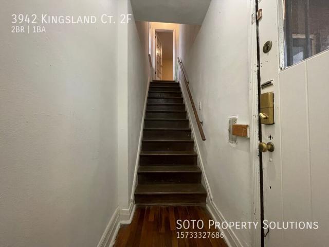 house 2 bedroom, St. Louis MO 63116 DS88250069