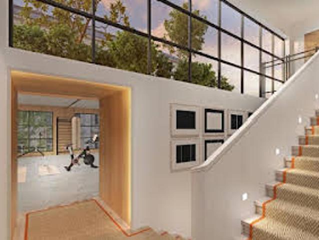 House with pool and garden