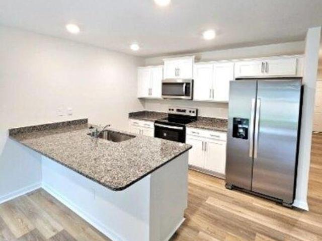 house 3 bedroom, Charlotte NC 28262 DS88255871