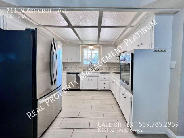 house 3 bedroom, Clovis CA 93612 DS89591468