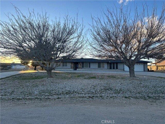 house 3 bedroom, Apple Valley CA 92307 DS88778522