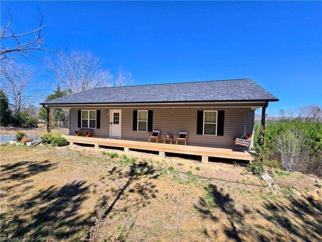 house 3 bedroom, Asheboro NC 27205 DS88949676
