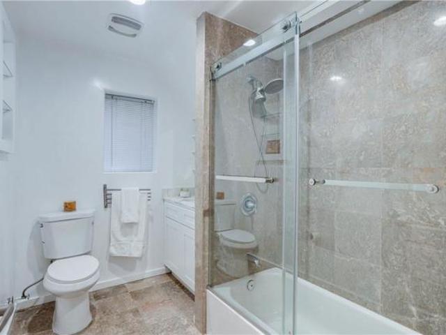 house 3 bedroom, Beverly Hills CA 90210 DS88459805