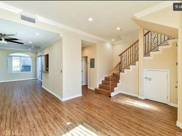 house 3 bedroom, Burbank CA 91501 DS88670967