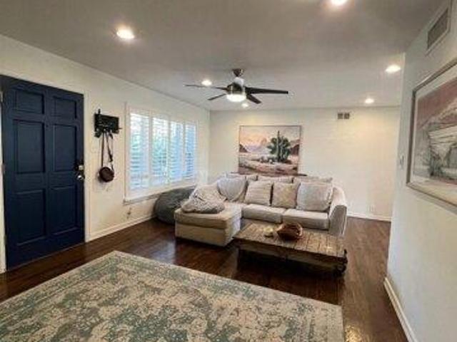 house 3 bedroom, Dallas TX 75214 DS88224923