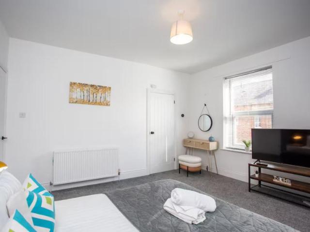 House 3 Bedroom For Rent 80 John St 80 John St 1968 ES99385607