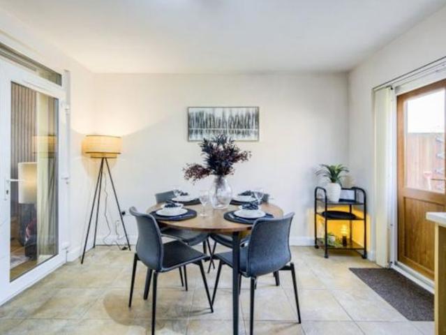 House 3 Bedroom For Rent Coventry Coventry 5200 ELS65827584