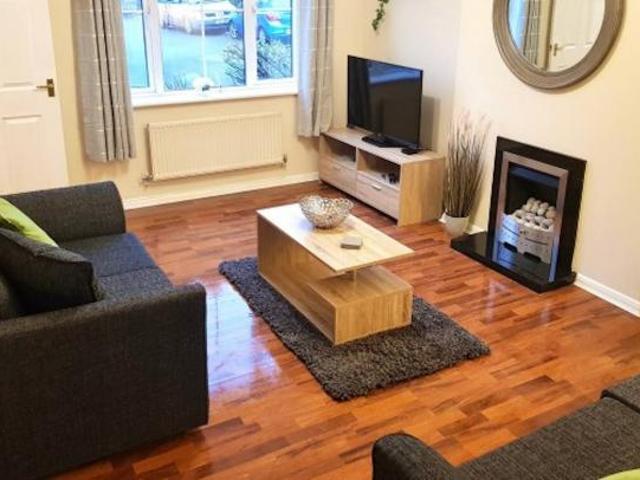 House 3 Bedroom For Rent Coventry Coventry 5200 ELS71308497
