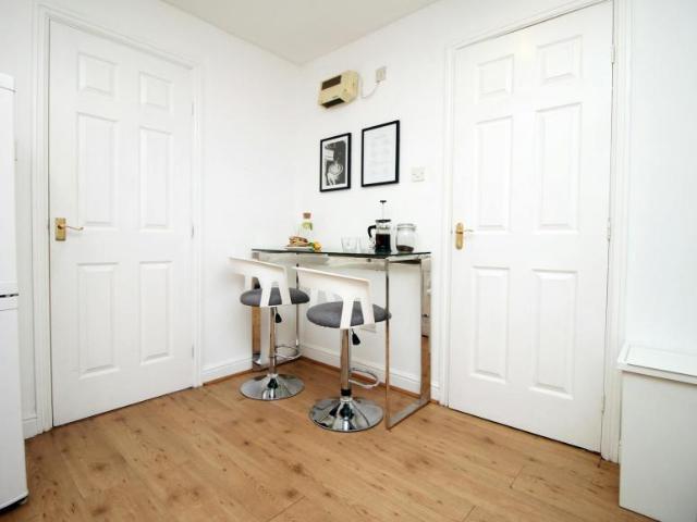 House 3 Bedroom For Rent Cardiff Cardiff 3902 ELS89828656