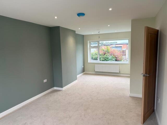House 3 Bedroom For Rent Chesterfield Derbyshire 1300 ELS101609761