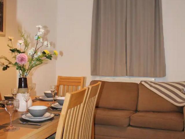 House 3 Bedroom For Rent Great Yarmouth Great Yarmouth 2299 ES68465543