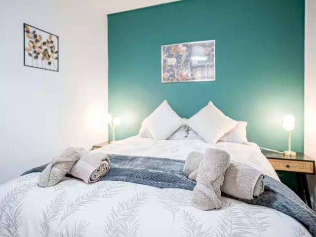 House 3 Bedroom For Rent London London 5850 ES96913115