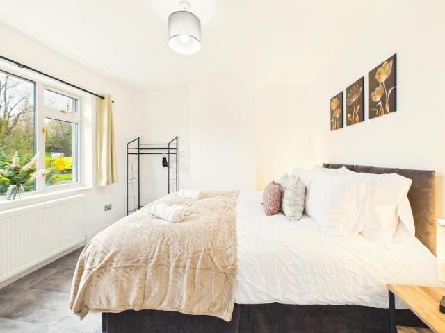 House 3 Bedroom For Rent Leicester Leicester 3000 ES100991004