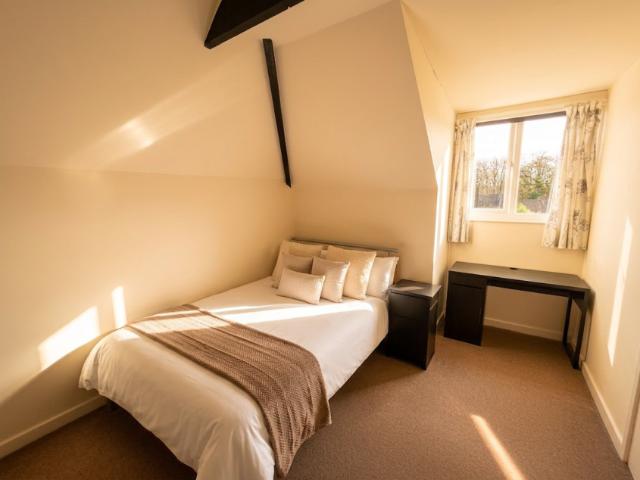 House 3 Bedroom For Rent Lenton East Midlands 1629 ES101402763